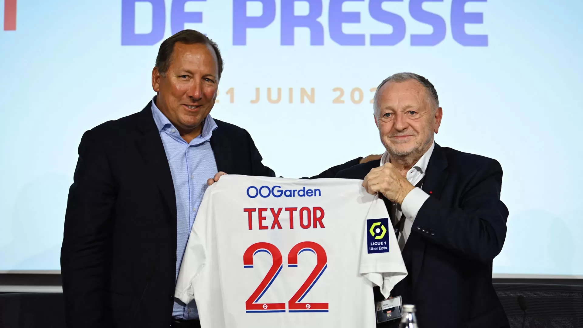 John Textor, do Botafogo, garante compromisso por aquisição do Lyon ...