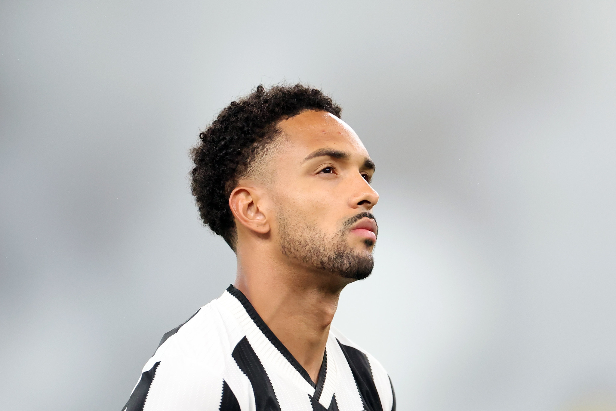 Vitinho exalta Botafogo e lembra briga para acertar com o clube: "É o ...