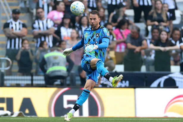 Botafogo admite rescisão amigável com Neto após sondagens - Fogo na Rede